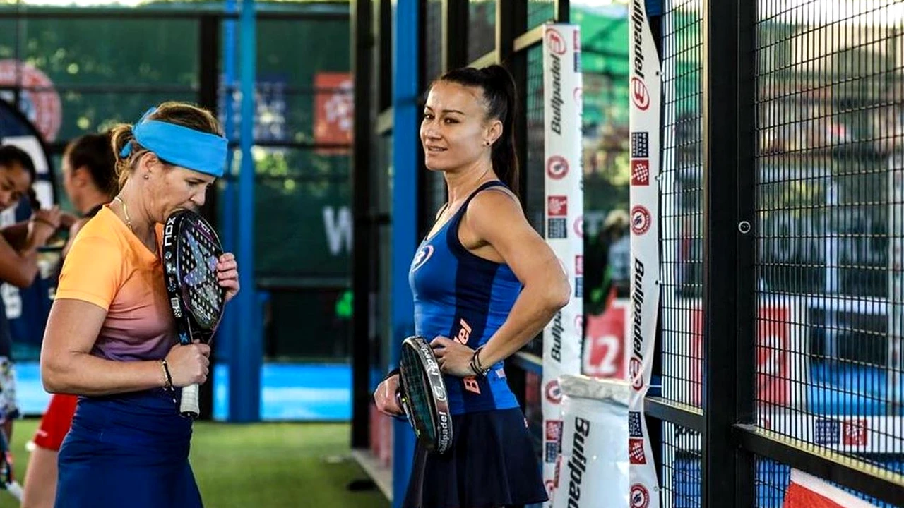 Raluca Sandu l-a uitat pe fiul lui Ion Țiriac și a plecat departe de România. La distanță de 8 ...