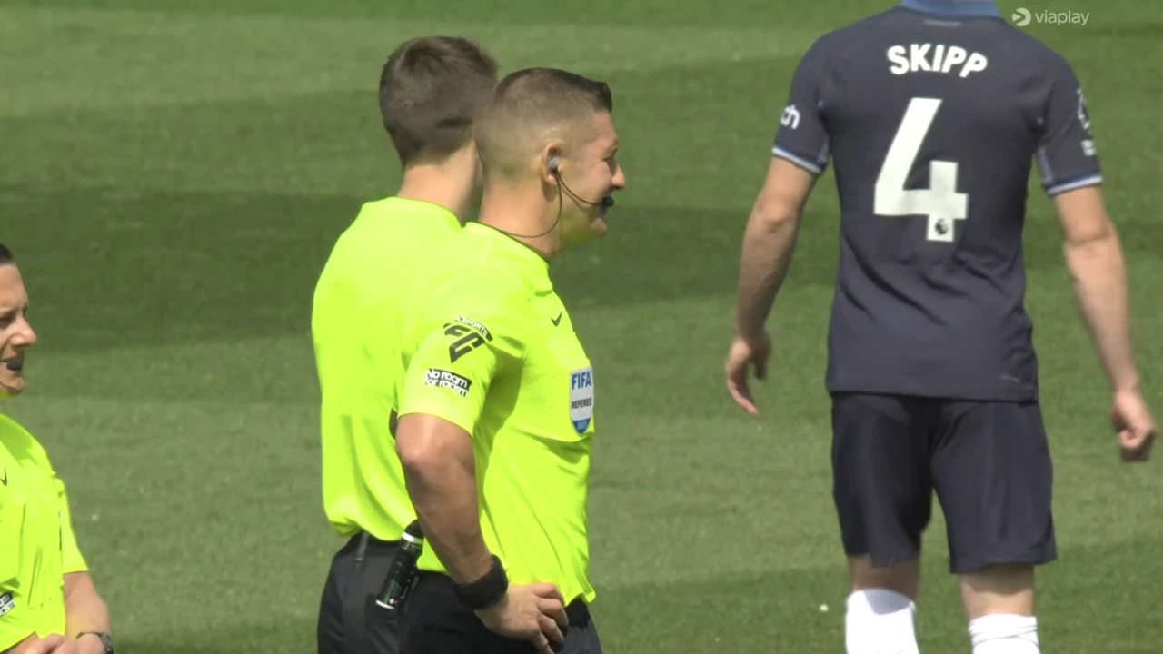 "Boss, a venit apa?" Absolut FABULOS! Brentford - Tottenham, start ...